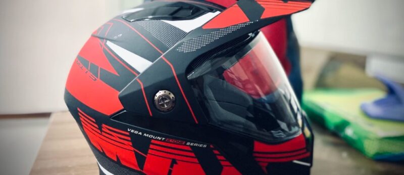 Las 12 mejores marcas de cascos de moto - VeronicaChic.com